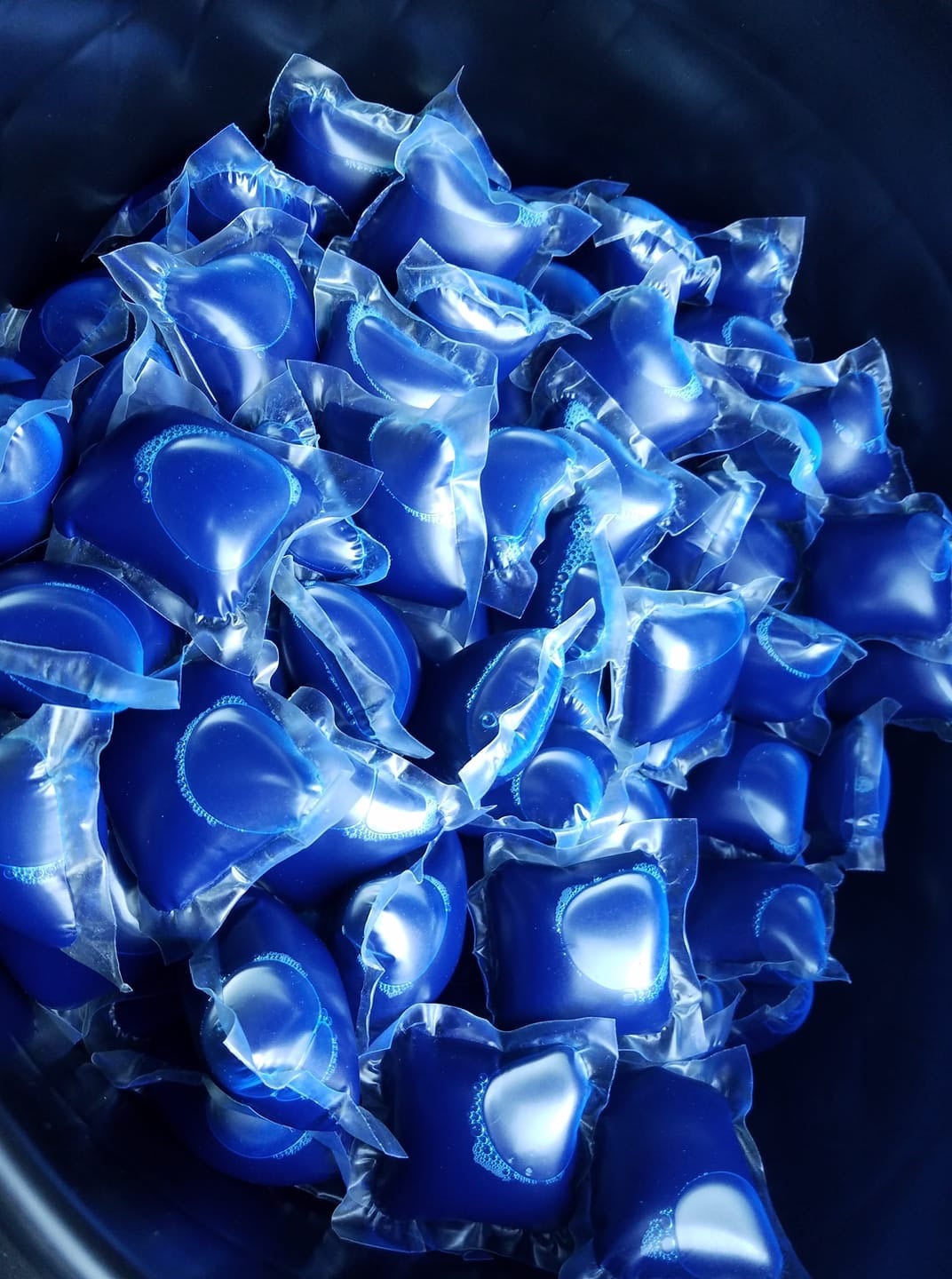 Original Blue Laundry Detergent Pods | Dirty Bird Detergent Distrbutor